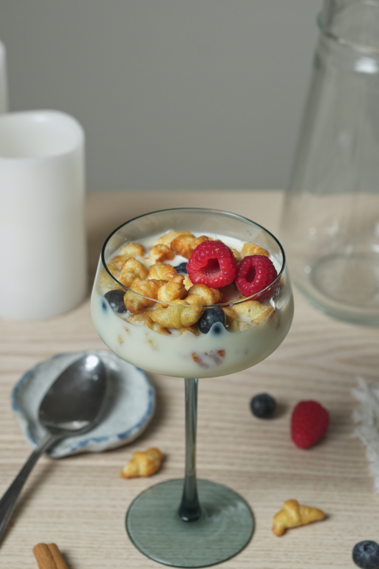 Mini Croissant Cereal - Dakota Ovdan